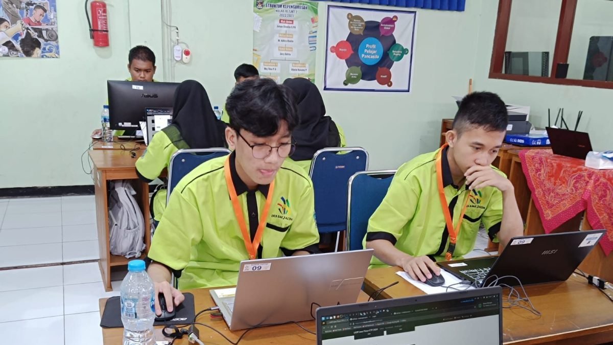 Selamat kepada Team Cyber Security dalam ajang LKS Tingkat Provinsi ...